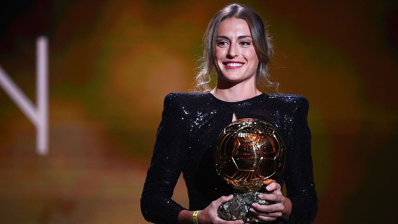 Conoce a Alexia Putellas, la española que ganó el Balón de Oro 2021 - Infozport