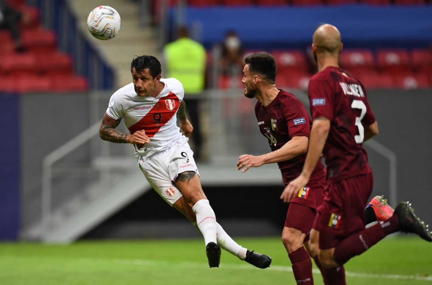FIFA cambia el horario del partido entre Perú y Venezuela - Infozport