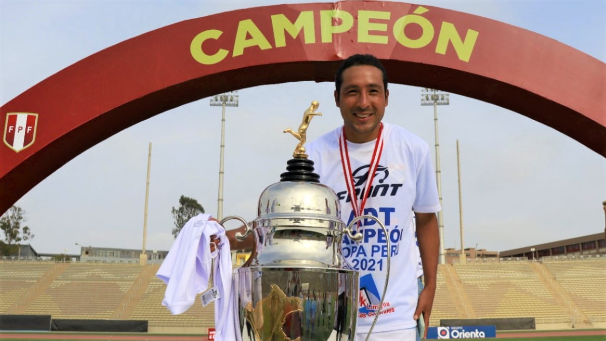 Osnar García: El volante piurano que conquistó el título de la Copa ...