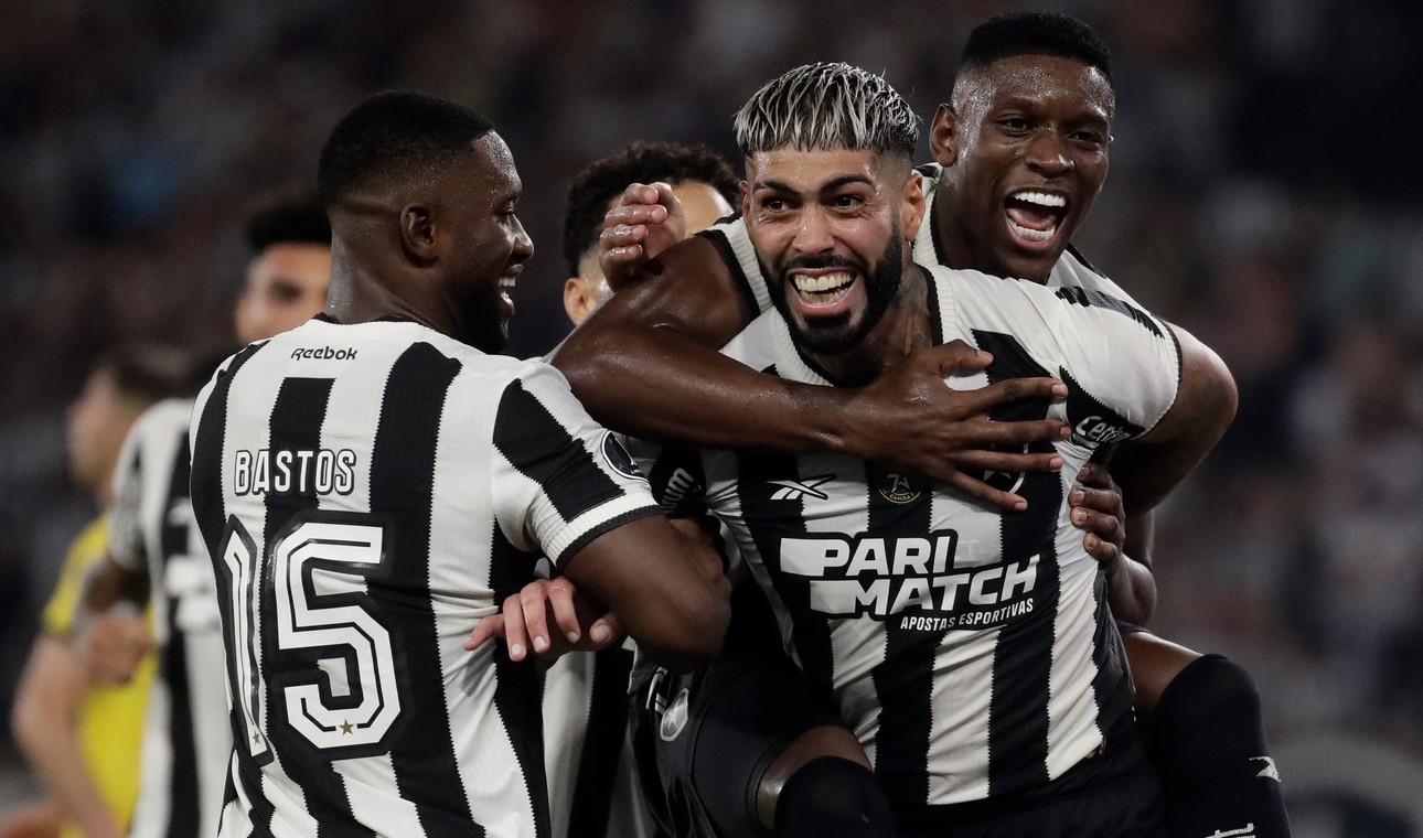 Botafogo CASI FINALISTA DE COPA hace historia goleando 5-0 a Peñarol en ...